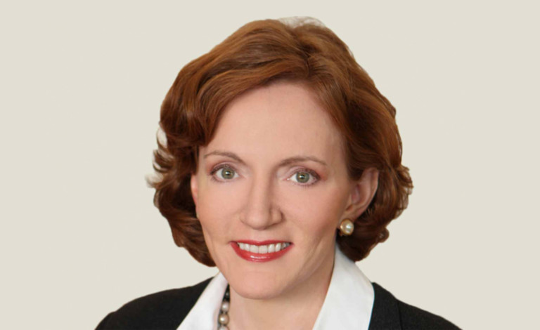 Cindy Bates,Vice President of US SMB and Distribution of Microsoft ...